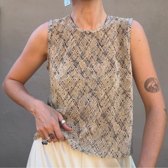 Unique Vintage | Tops | Vintage 9s Abstract Plisse Tank | Poshmark